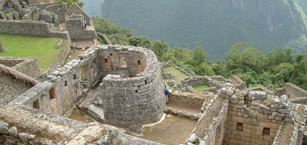 Peruvian Legacy: Inca Architecture I Terra Explorer Peru